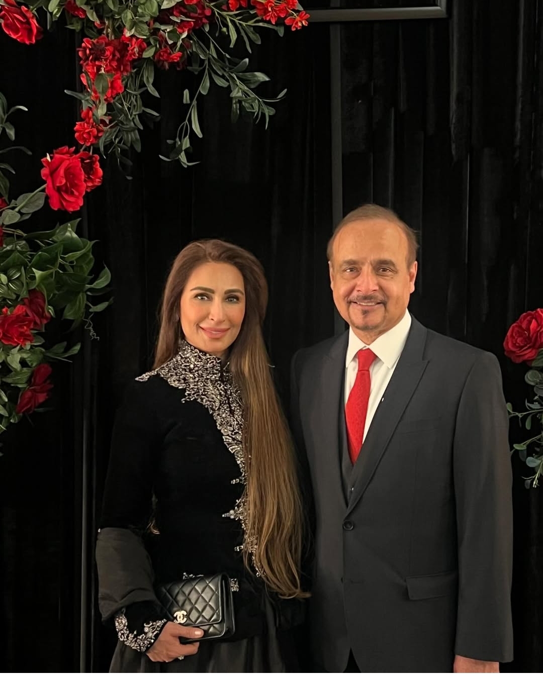 Reema Khan Adorable Pictures from Recent Family Weddings | Reviewit.pk