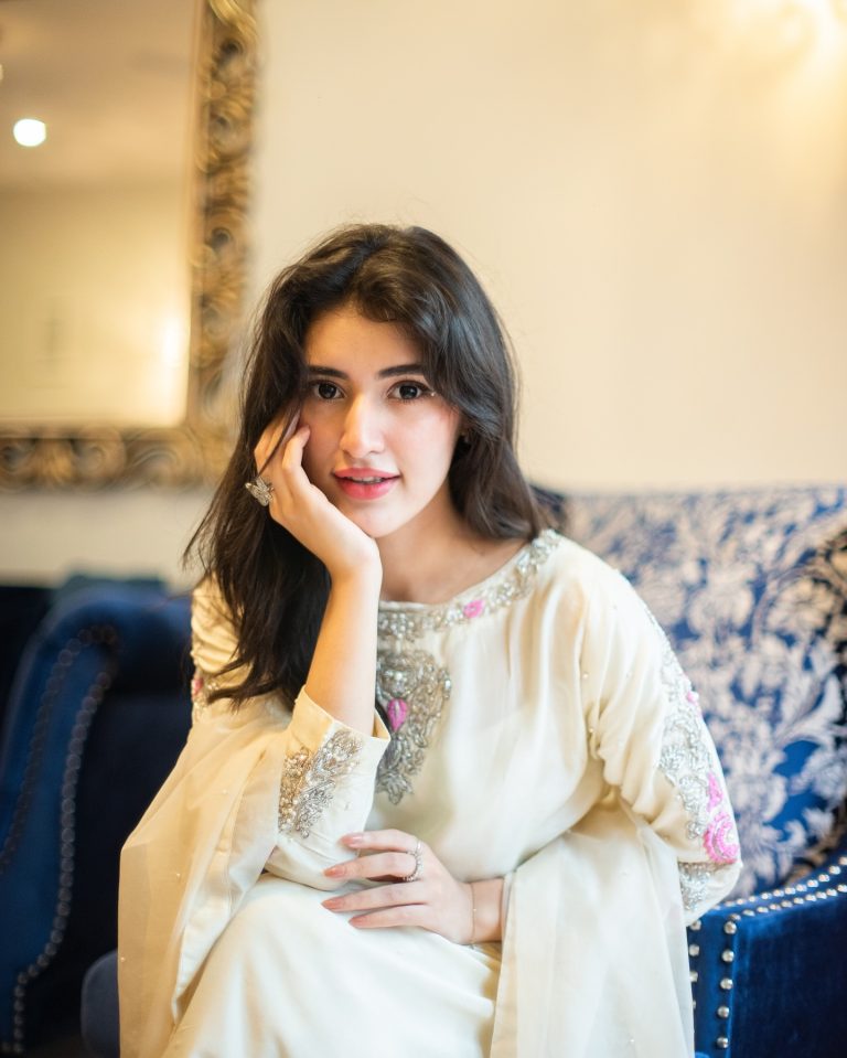 Man Mast Malang - Cast Schedule & Timings | Reviewit.pk