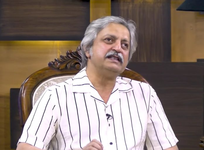 Tan Man Neelo Neel Director Reveals Interesting Details | Reviewit.pk