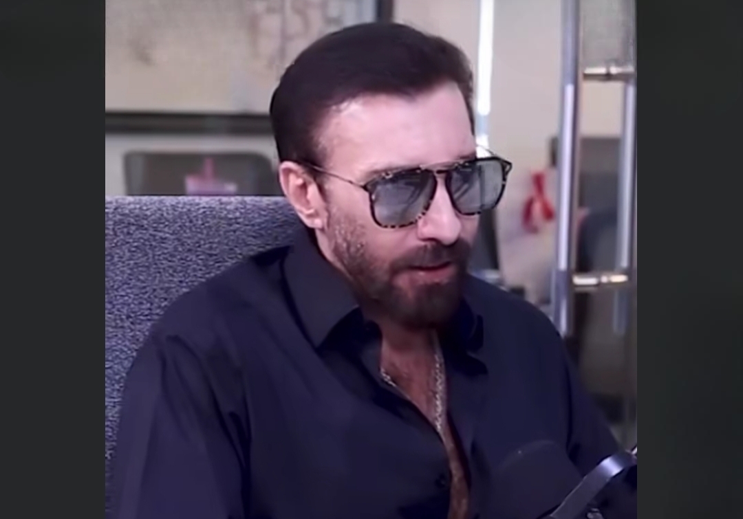 Aijaz Aslam's Advice to Muhammad Rizwan Regarding English | Reviewit.pk