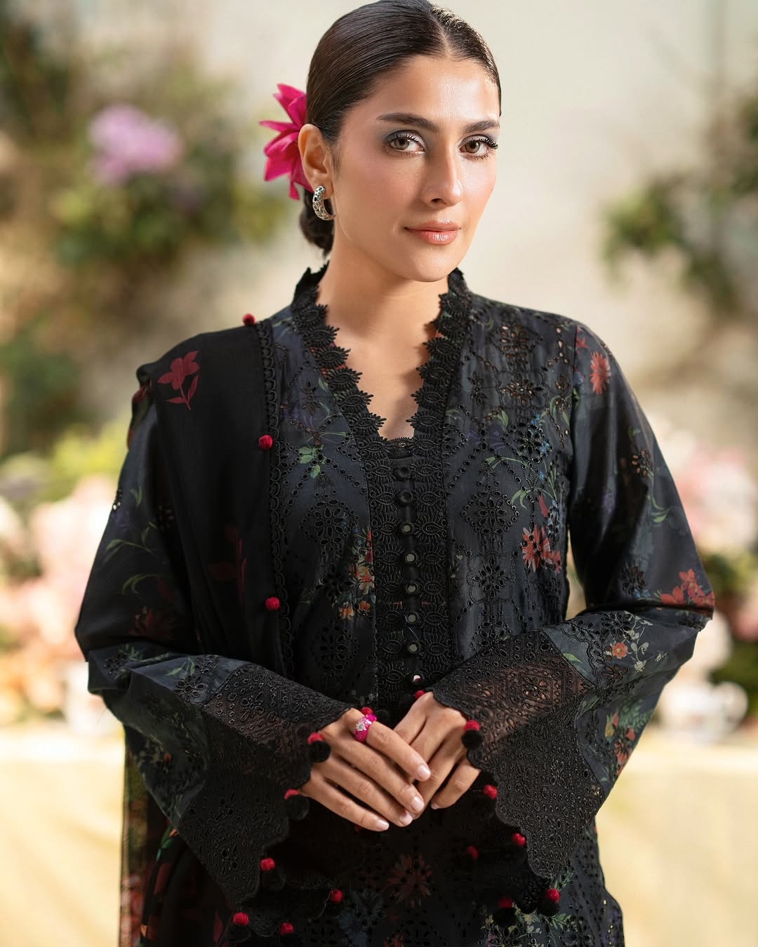 Fans Question Ayeza Khan for Not Responding to Husband’s Statement ...