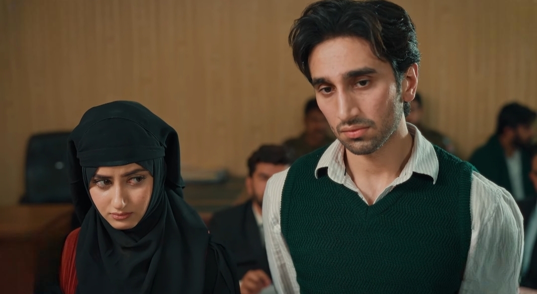 Dil Wali Gali Mein Episode 1 - A Perfect Beginning | Reviewit.pk