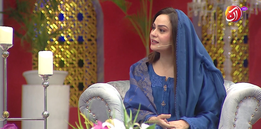 Sadia Imam on Preferring Motherhood over Acting | Reviewit.pk