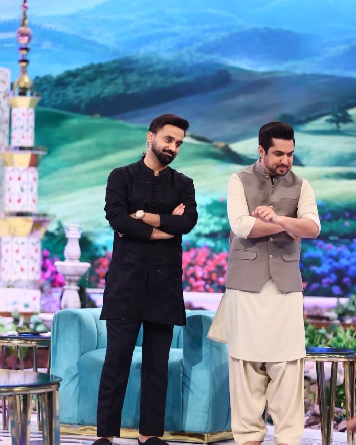 Waseem Badami Gets Emotional As He Bids Farewell to Ramzan | Reviewit.pk