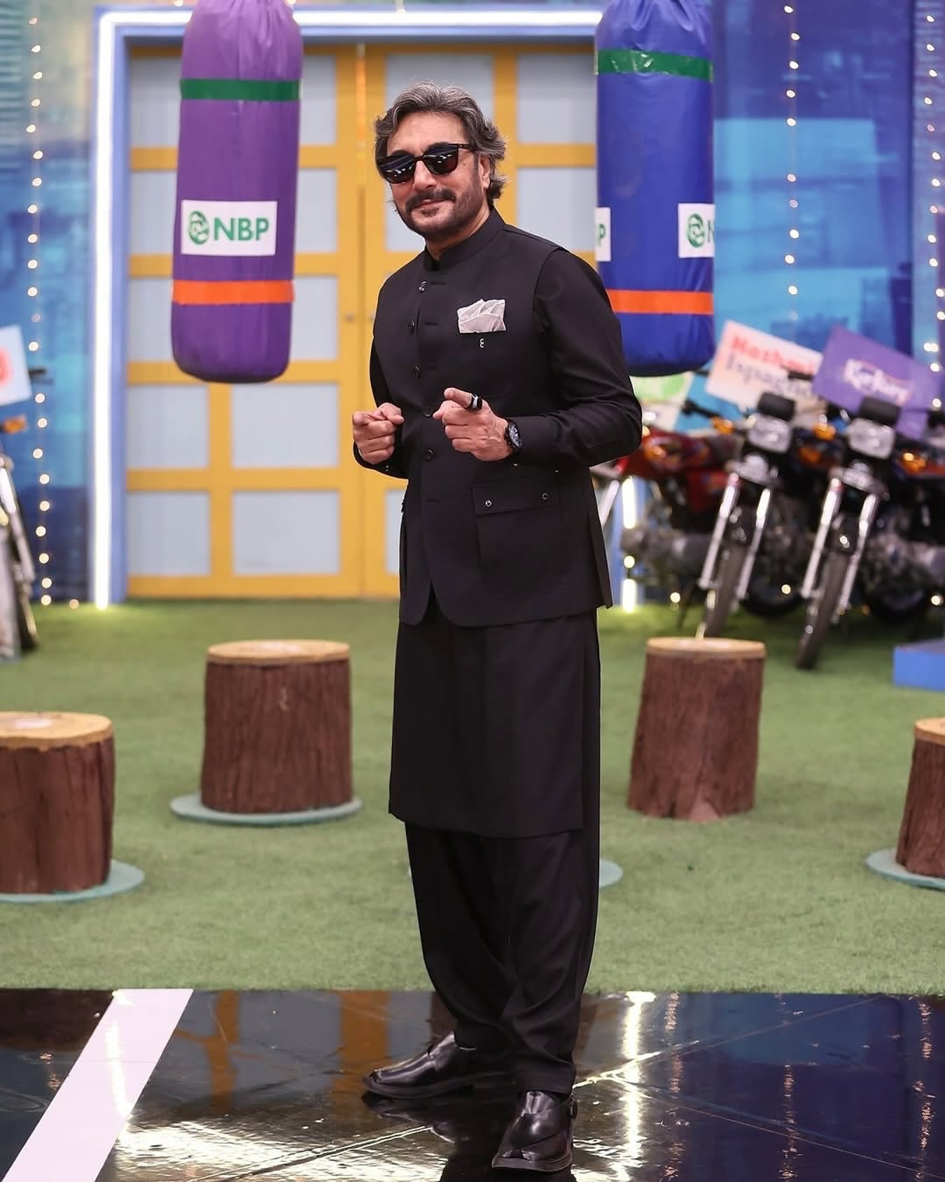 10 Pakistani Actors With Best Personal Style | Reviewit.pk