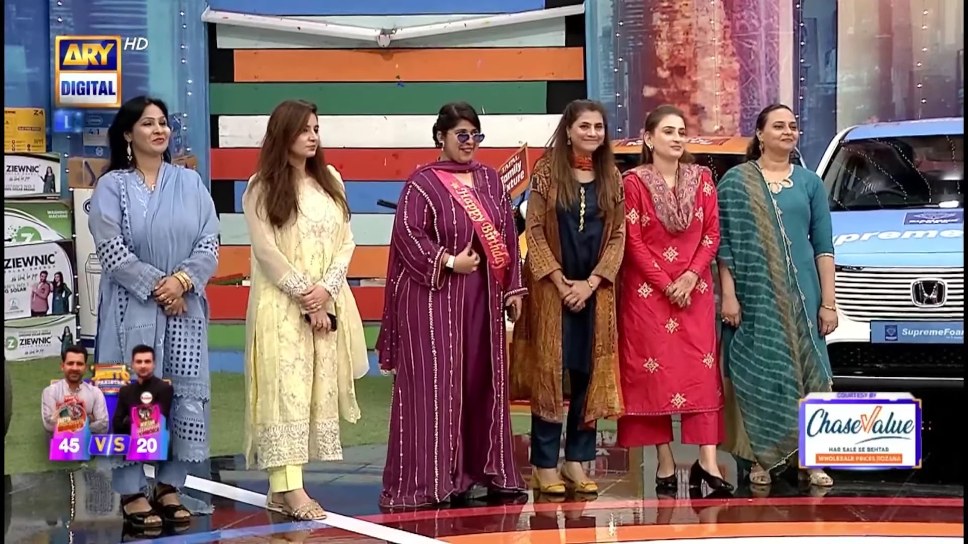 Jeeto Pakistan Latest Segment Leaves Audience Furious | Reviewit.pk