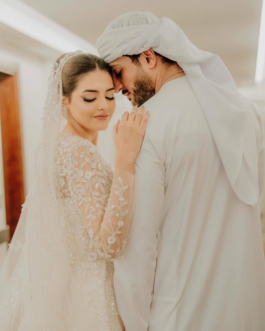 Omer Shahzad Wedding Photoshoot | Reviewit.pk