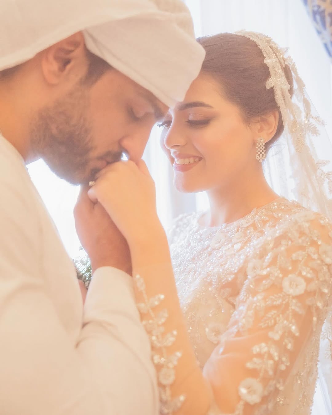 Omer Shahzad Wedding Photoshoot | Reviewit.pk