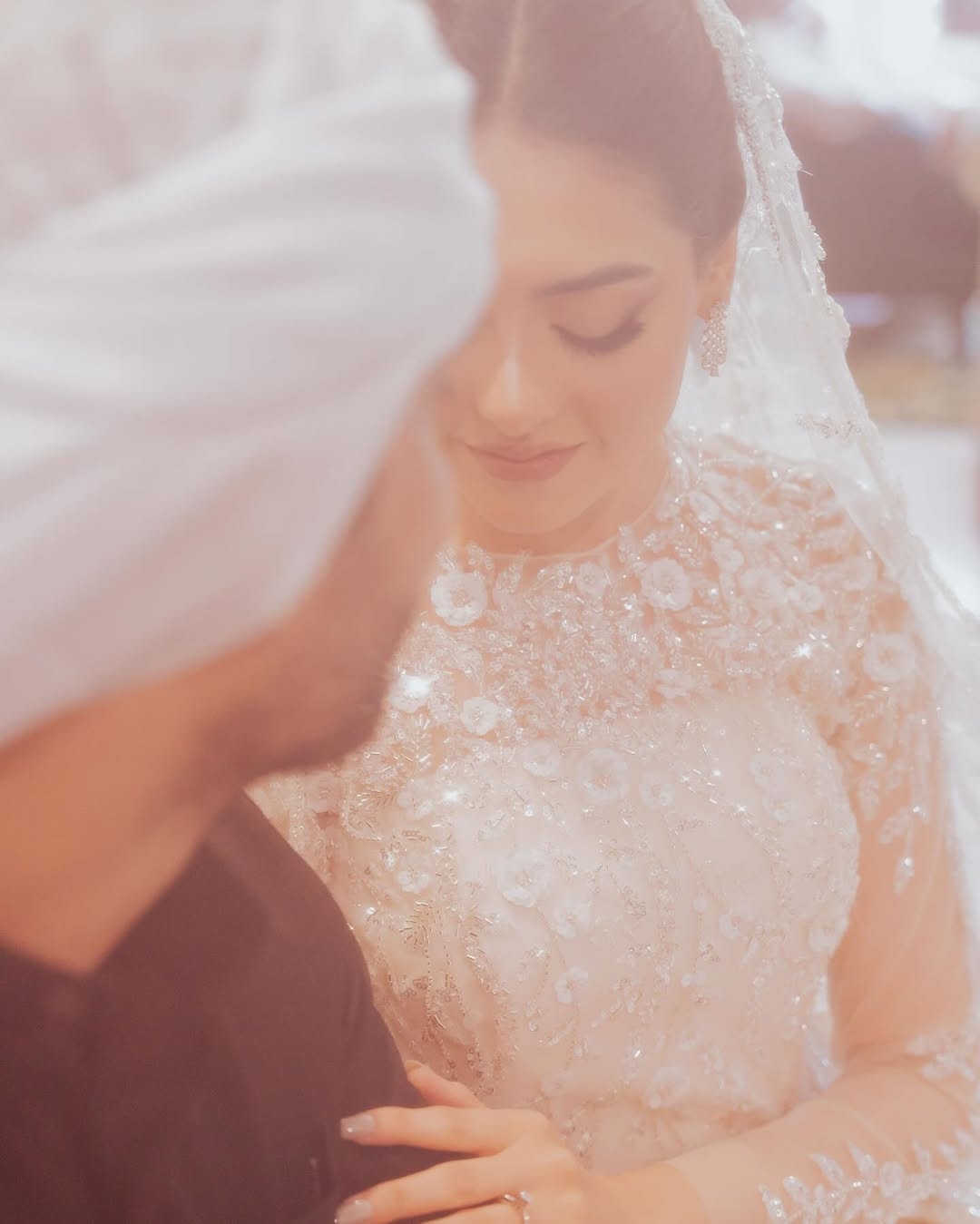 Omer Shahzad Wedding Photoshoot | Reviewit.pk