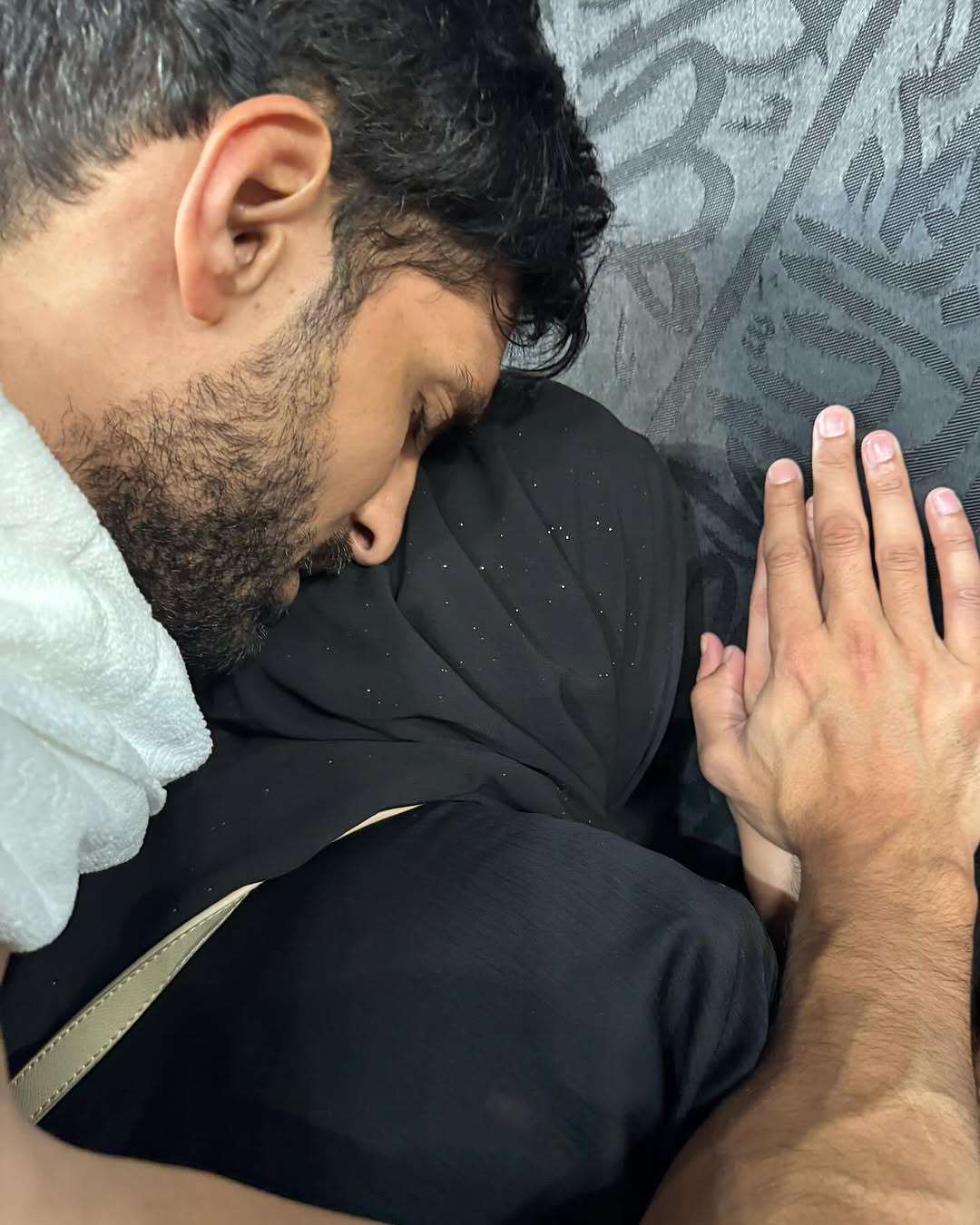 Shanzay Lodhi's Emotional Statement For Husband Omer Shahzad | Reviewit.pk