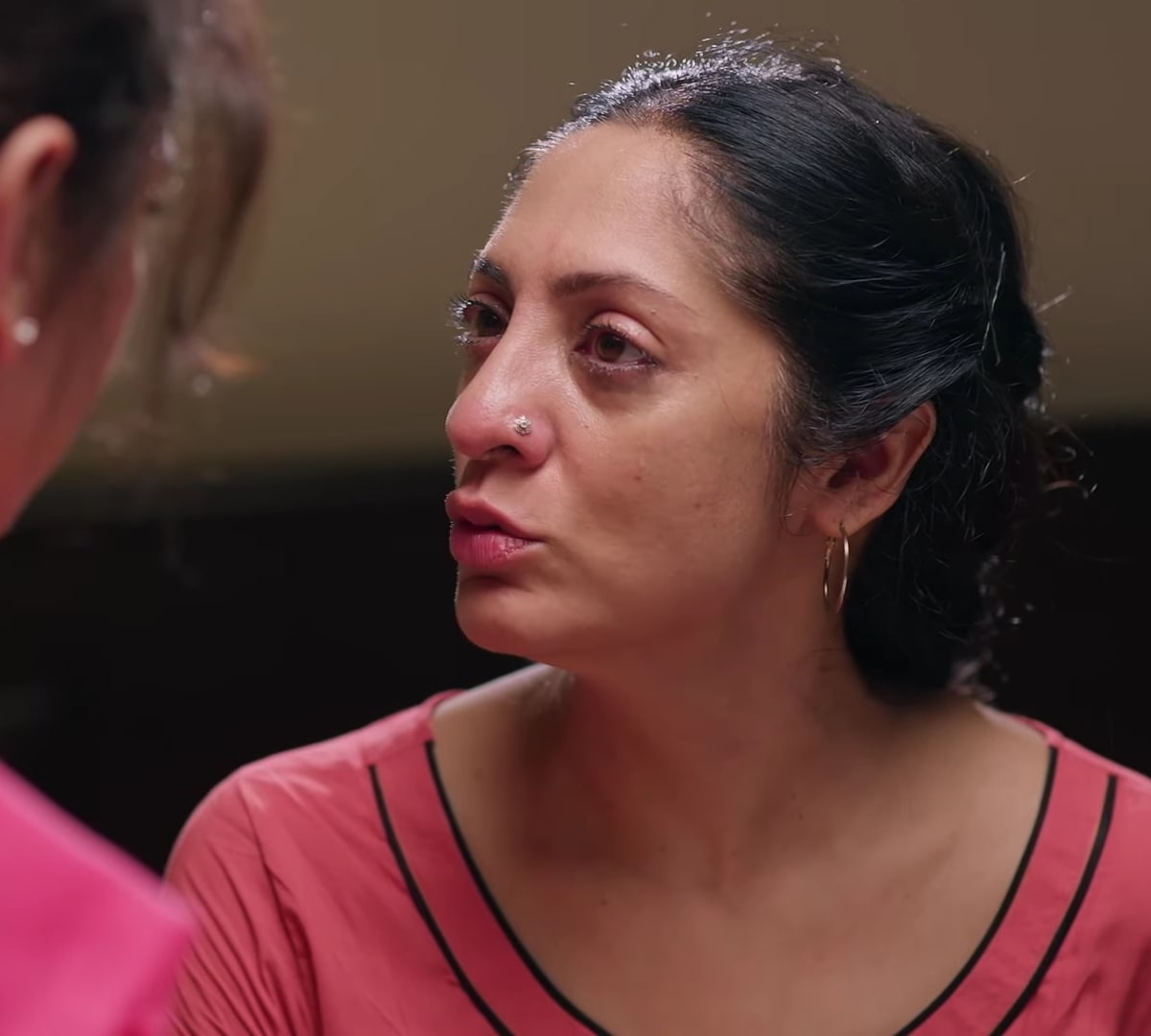 Qarz e Jaan Episode 17 - Bisma's Powerful Performance Shakes The Audience | Reviewit.pk