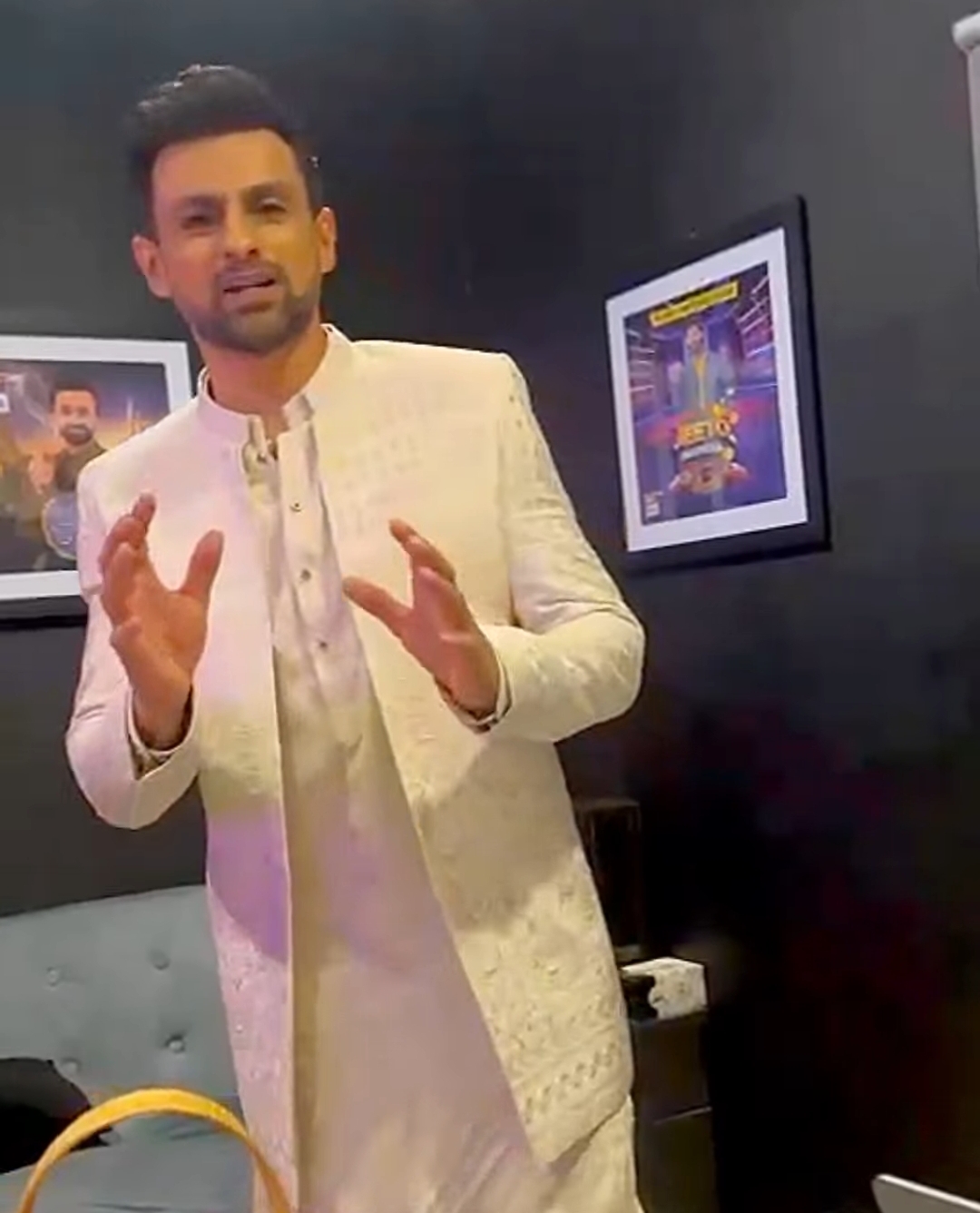 Sana Javed & Shoaib Malik’s Cute Interaction after JPL Win | Reviewit.pk