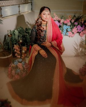 Aiman Khan and Minal Khan Brother's Mayun Event HD Pictures | Reviewit.pk