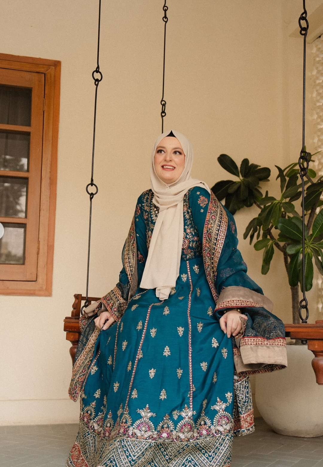 Turkish Influencer Turkan Atay’s Strong Warning to Maria B | Reviewit.pk