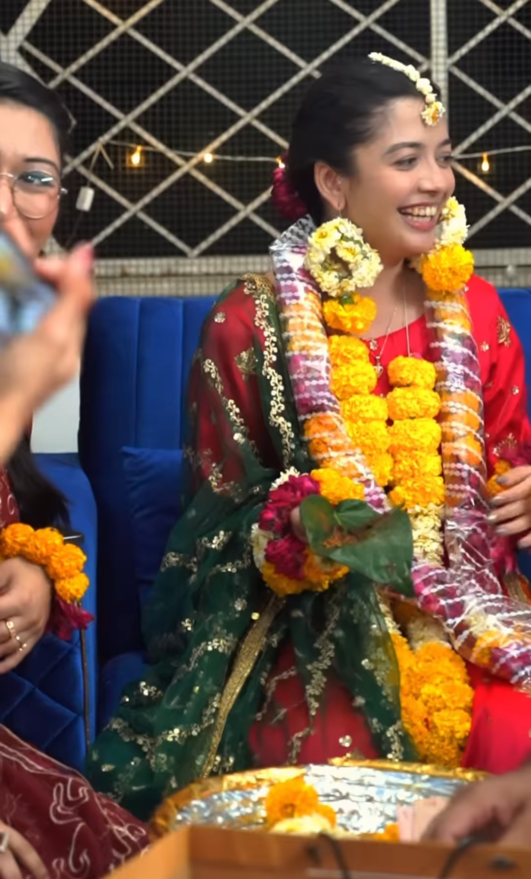 Reham Rafiq Beautiful Mehndi Video | Reviewit.pk