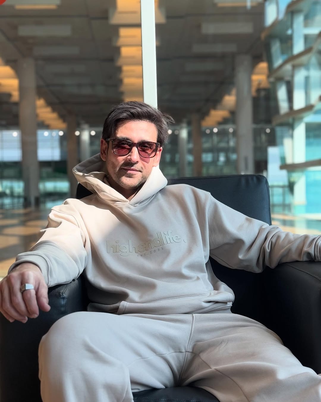 Sami Khan's Complaint About Social Media | Reviewit.pk