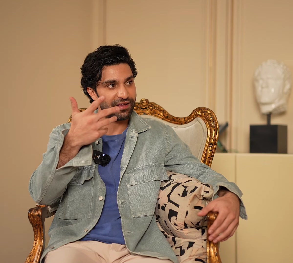 Ahad Raza Mir On How Personal Life Shapes His Performances | Reviewit.pk