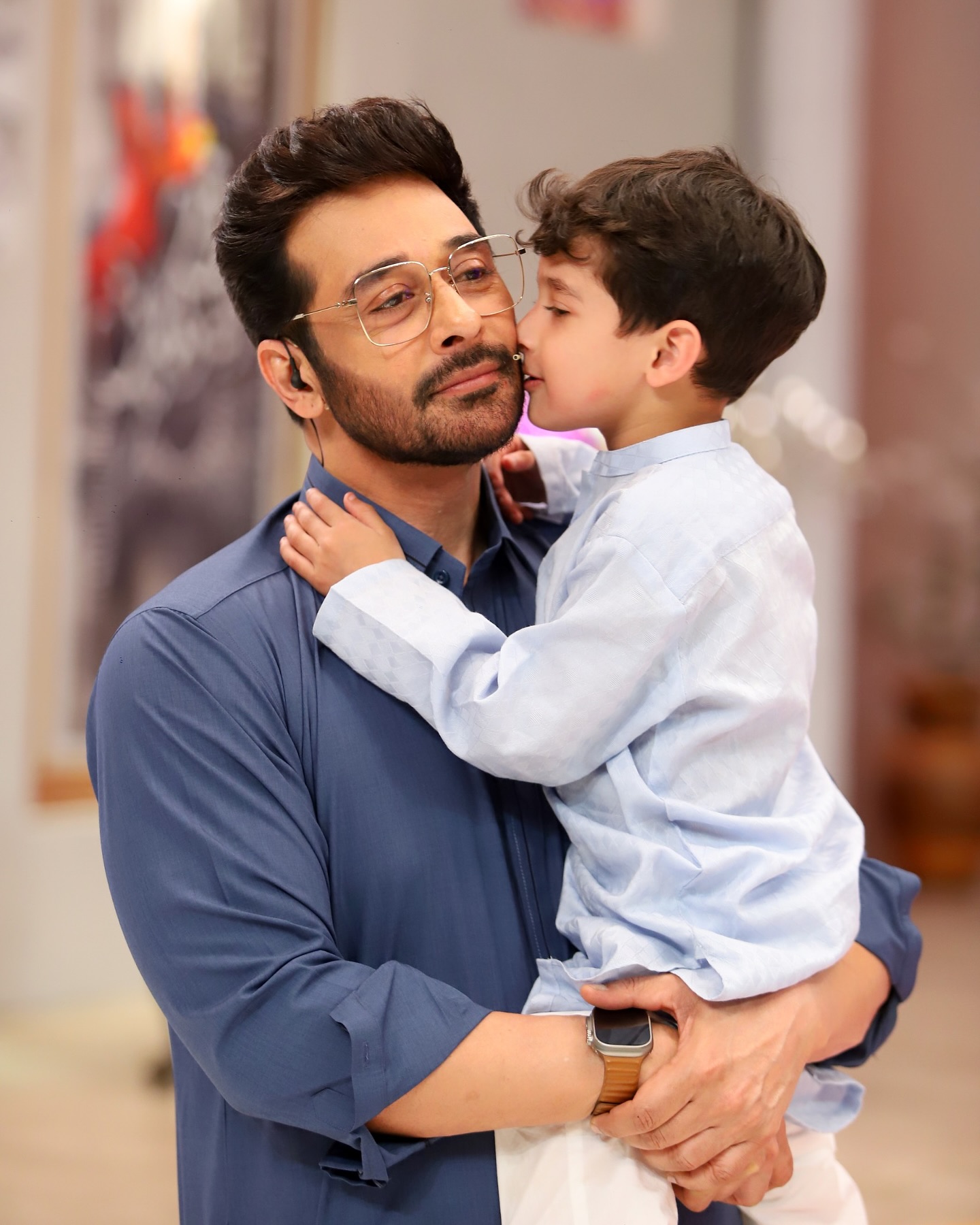 Behroopia - Cast , Schedule & Timings | Reviewit.pk