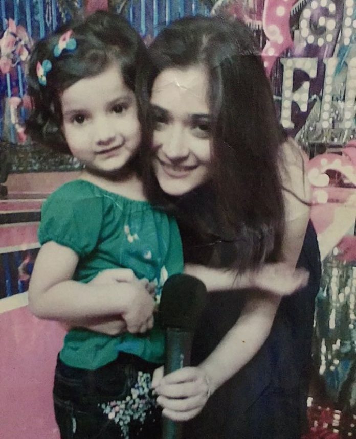 Rabeeca Khan Proves Her Father's Stardom In India After Backlash ...