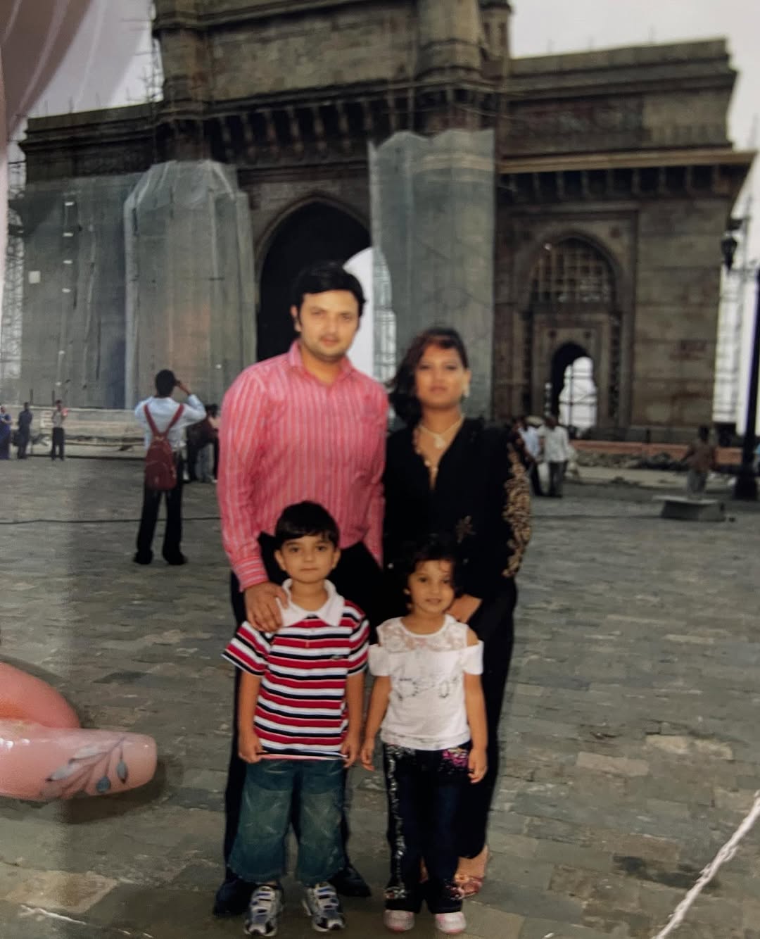 Rabeeca Khan Proves Her Father's Stardom In India After Backlash ...
