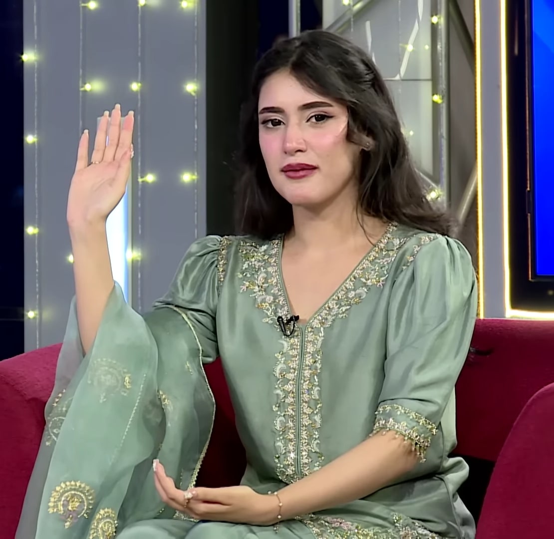 Sahar Hashmi Reveals She Was Cheated On In Love | Reviewit.pk