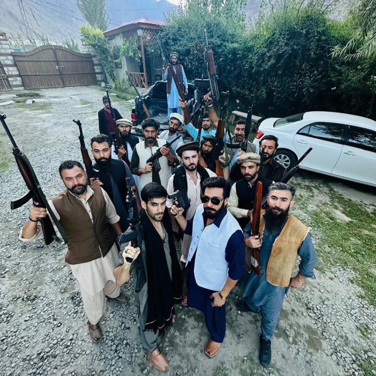 Shuja Asad : Breaking Stereotypes With Every Performance | Reviewit.pk