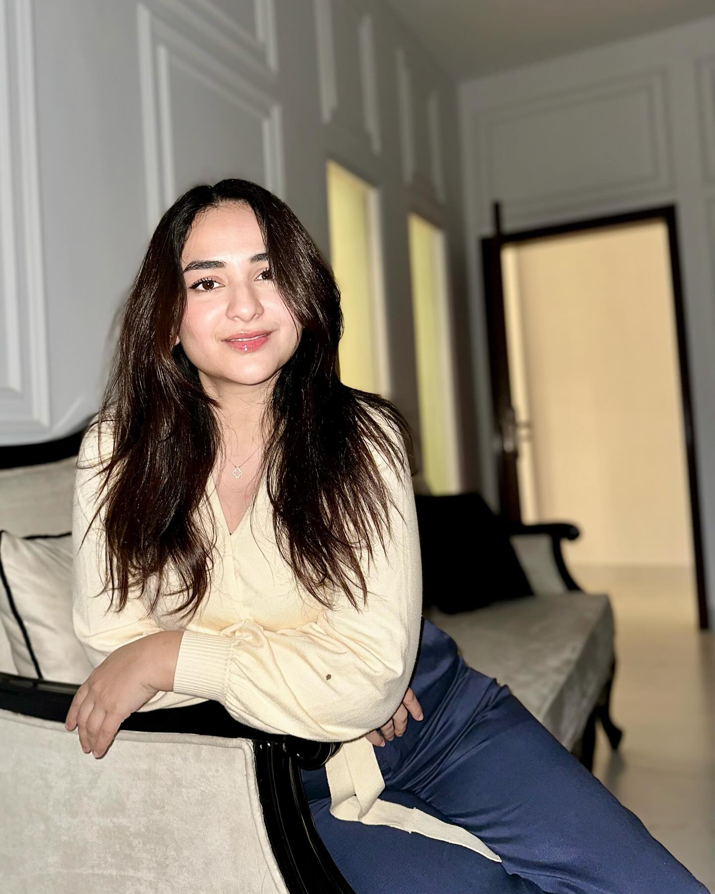 Top 10 Pakistani Actresses Right Now | Reviewit.pk