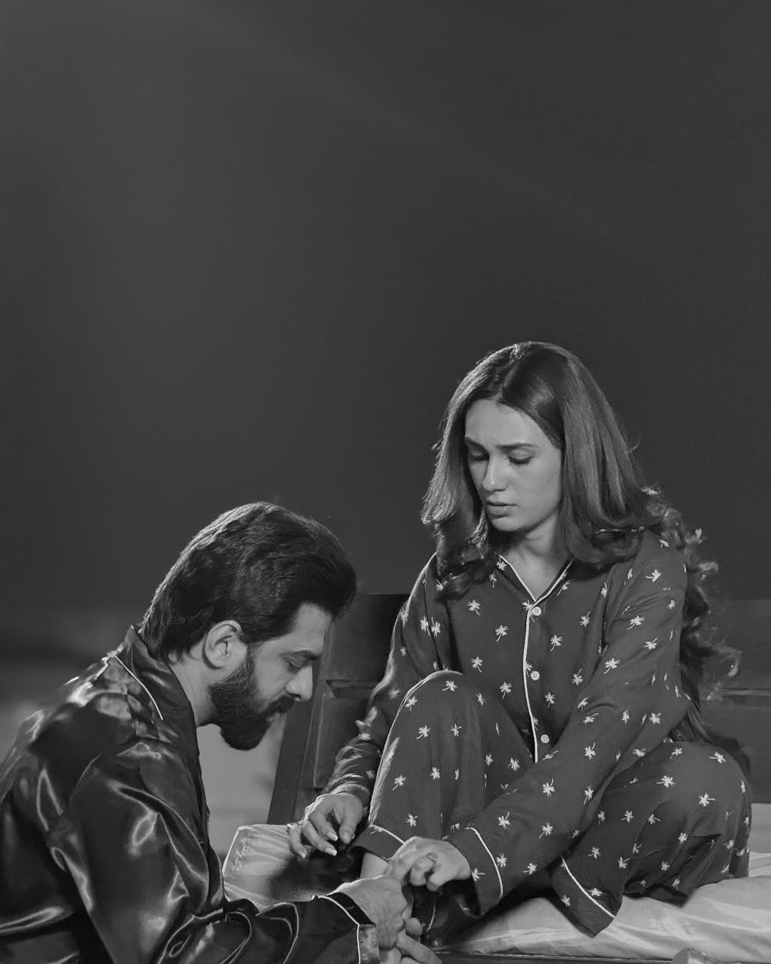 Drama Serial Naqaab BTS Pictures | Reviewit.pk