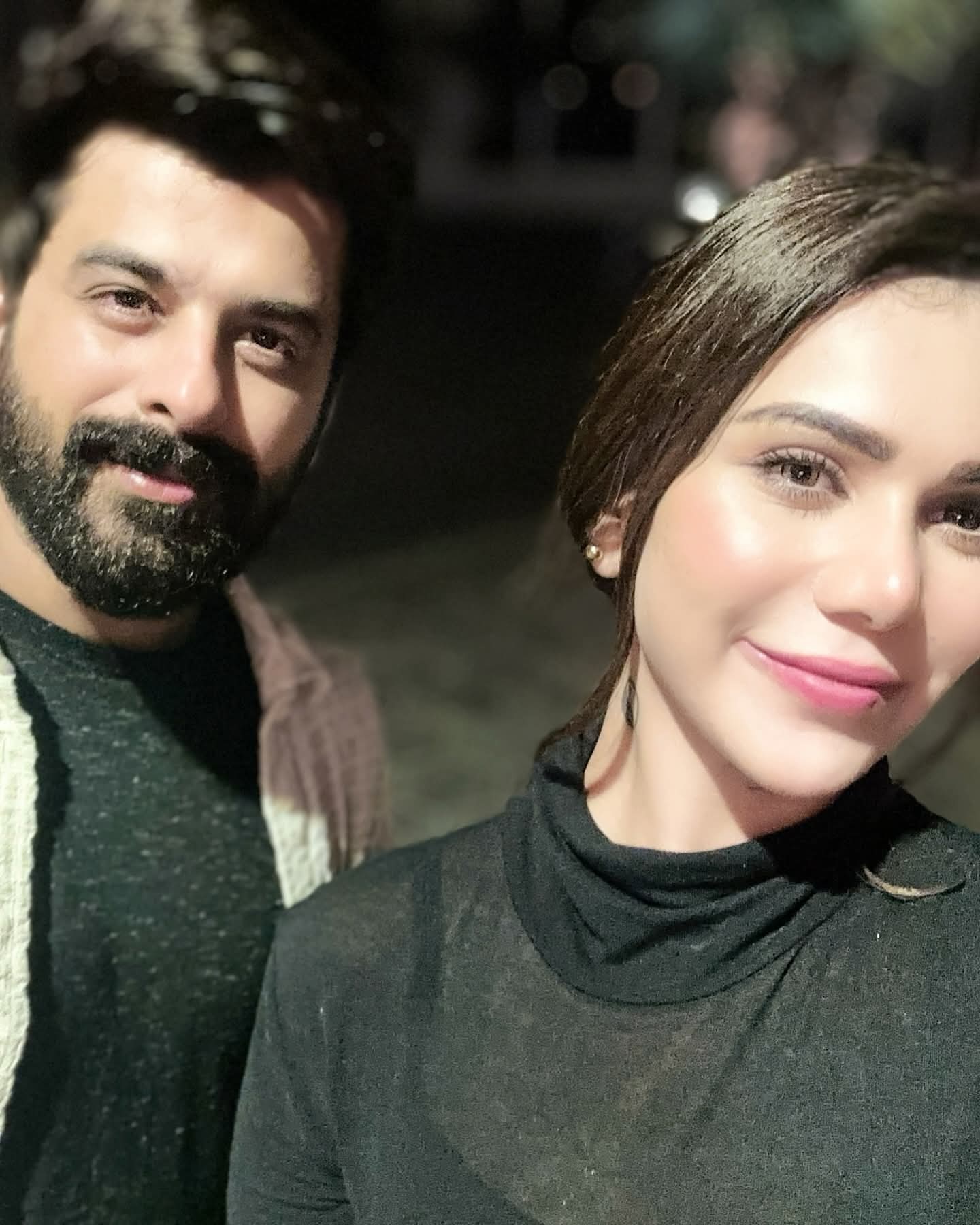 Naqaab Cast Reunites At Dinner | Reviewit.pk