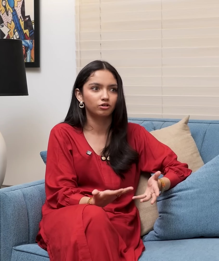 Aina Asif On Tension Between Her & Samar Jafri | Reviewit.pk