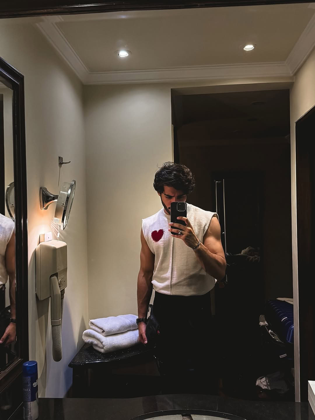 Ali Raza's Cheeky Reply To Atiqa Odho | Reviewit.pk