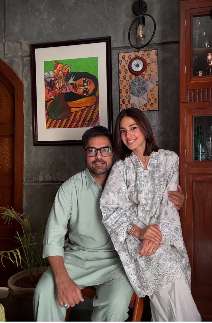 Yasir Hussain's Reply To Public's Taunt Regarding Wife Iqra Aziz | Reviewit.pk