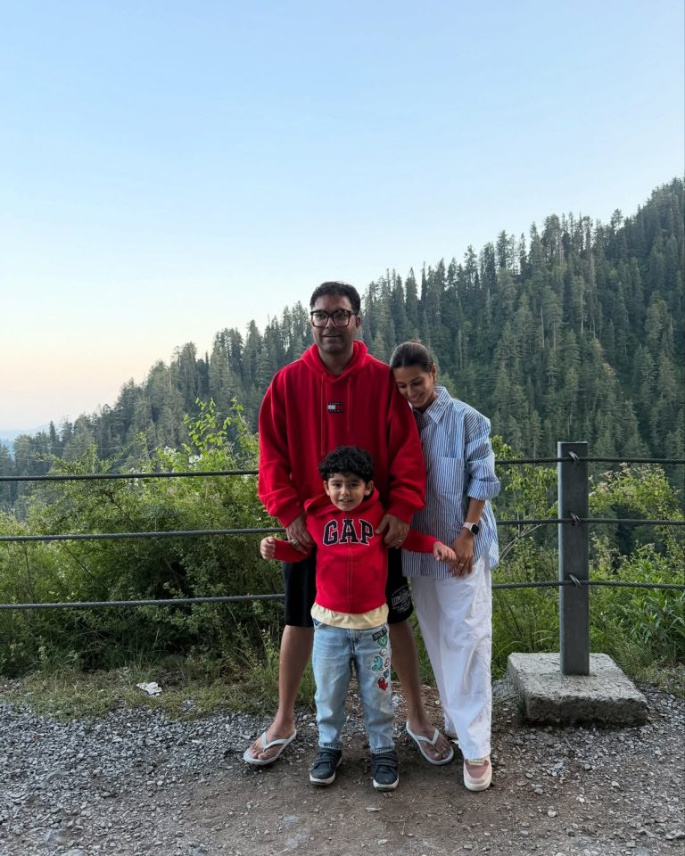 Yasir Hussain's Surprising Opinion On Having 12 Kids | Reviewit.pk