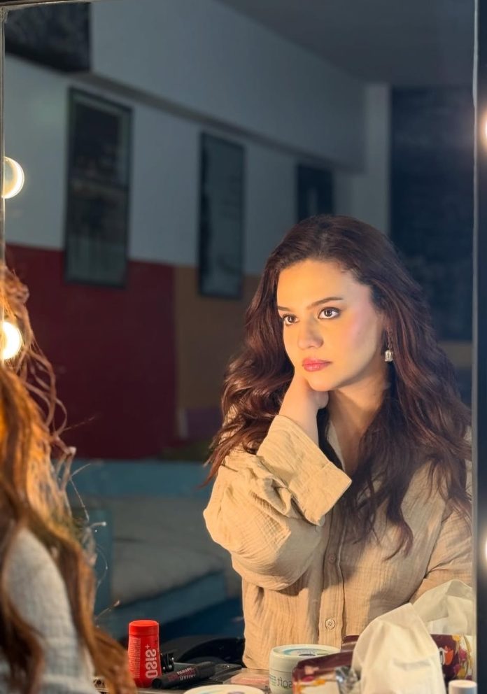 Ek Jhooti Kahani Cast, Schedule and Timings | Reviewit.pk