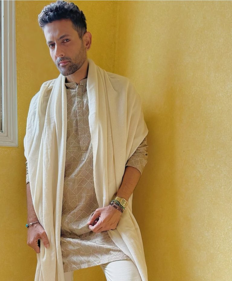 Ek Jhooti Kahani Cast, Schedule and Timings | Reviewit.pk