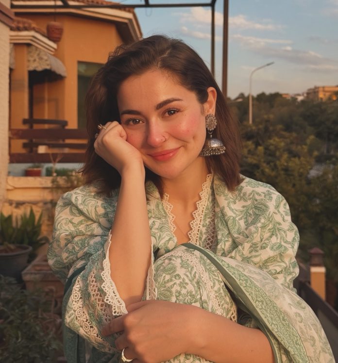Hania Aamir & Bilal Abbas Khan Upcoming Drama Details | Reviewit.pk