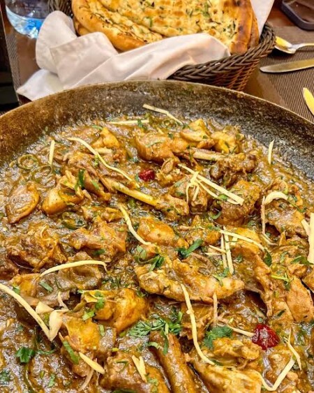 Poor Hygiene at Famous Desi Restaurant Sparks Hilarious Memes | Reviewit.pk