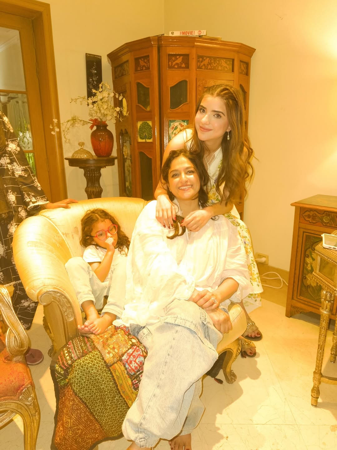 Moammar Rana Daughter Rea Rana's 26th Birthday Celebration Pictures ...