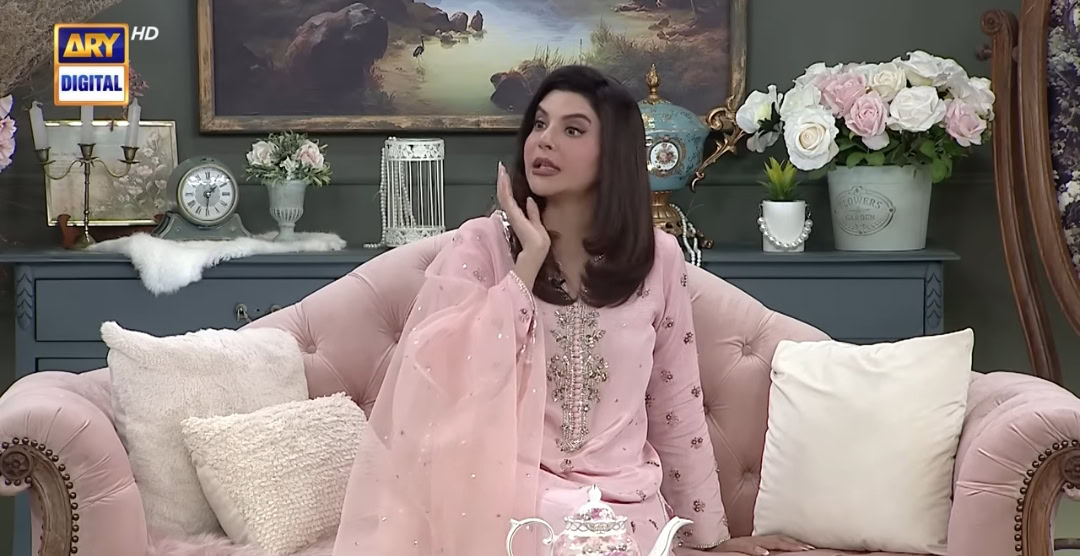 Nida Yasir Reveals Details of Humayun Saeed’s Severe Injury | Reviewit.pk