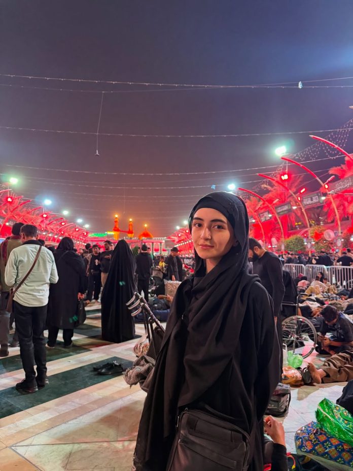 Merub Ali Shares Pictures From Karbala Iraq | Reviewit.pk