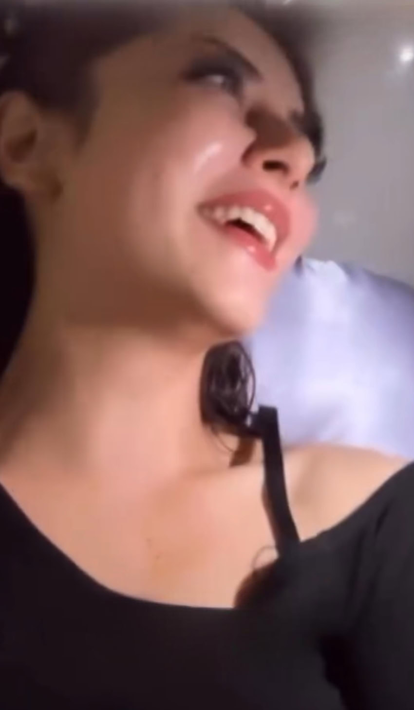 Alizeh Shah's Video With Boyfriend Draws Backlash | Reviewit.pk