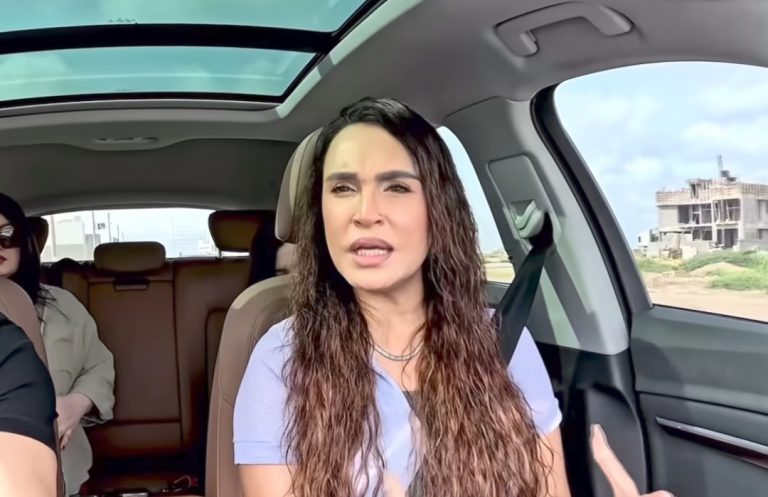 Nadia Hussain's Take on Hania Aamir & Asim Azhar Patch up | Reviewit.pk