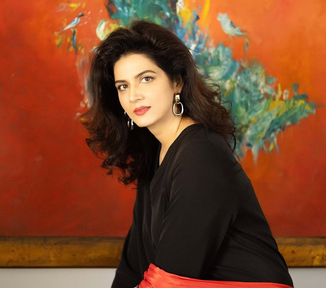 Savera Nadeem Under Fire For Heavily Edited Pictures | Reviewit.pk