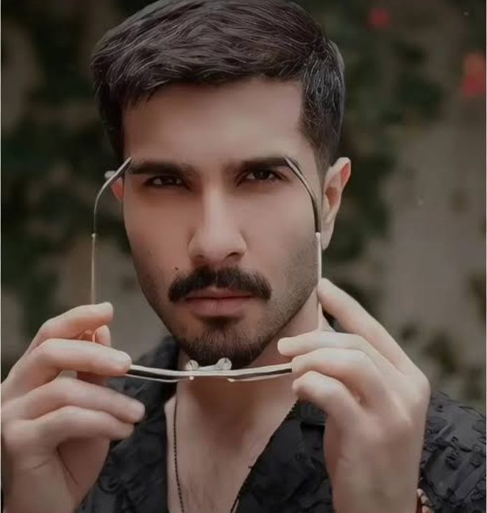 Nadeem Baig on Casting Azaan Sami Khan as Farhad | Reviewit.pk