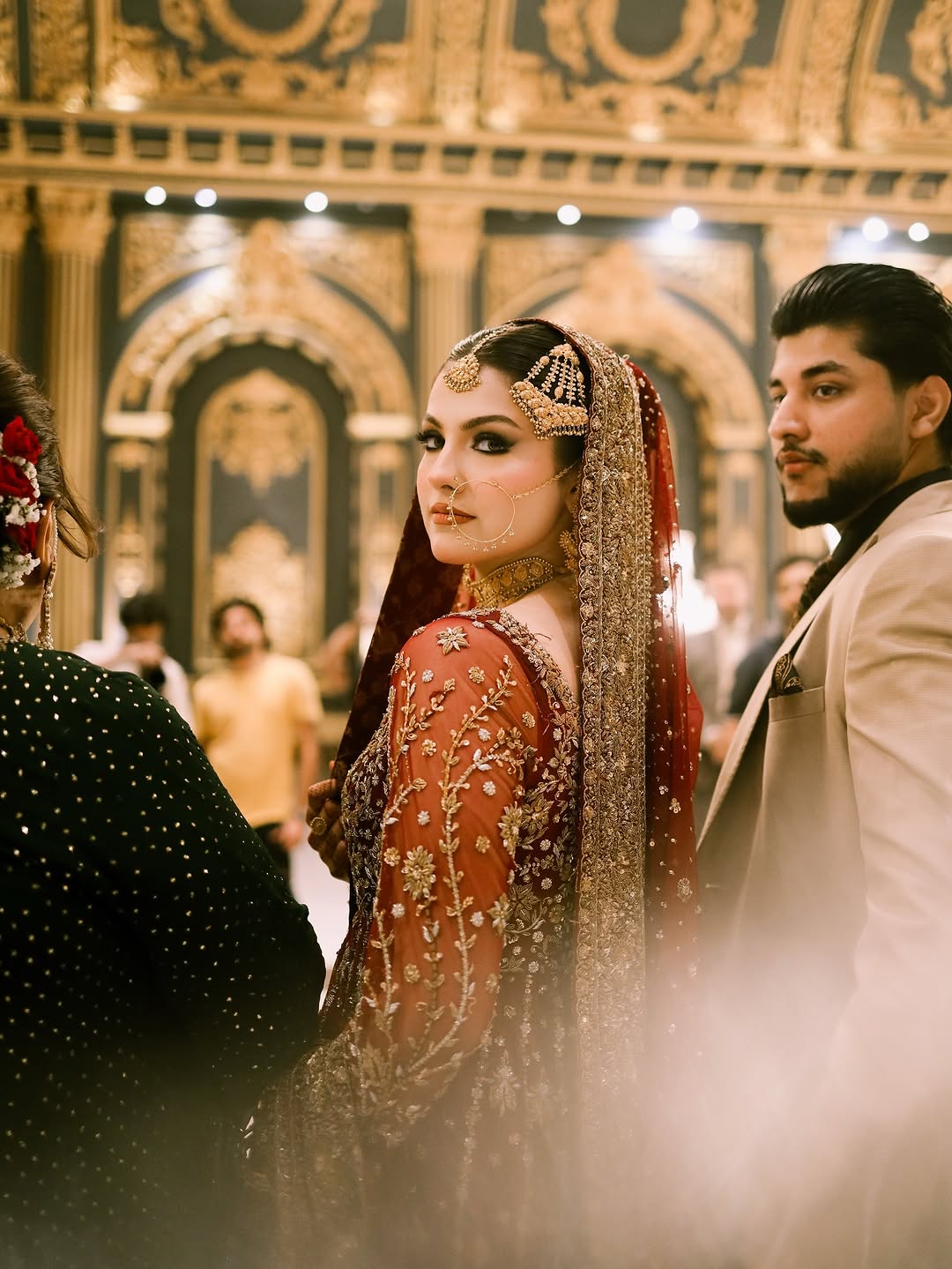 Merub Ali HD Clicks From Brother's Barat | Reviewit.pk