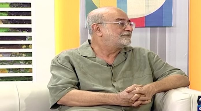 Mohammad Ahmed Elder Brother’s Death While on Shoot | Reviewit.pk