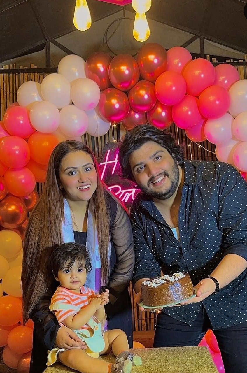 Sehar Hayat Announces Divorce | Reviewit.pk