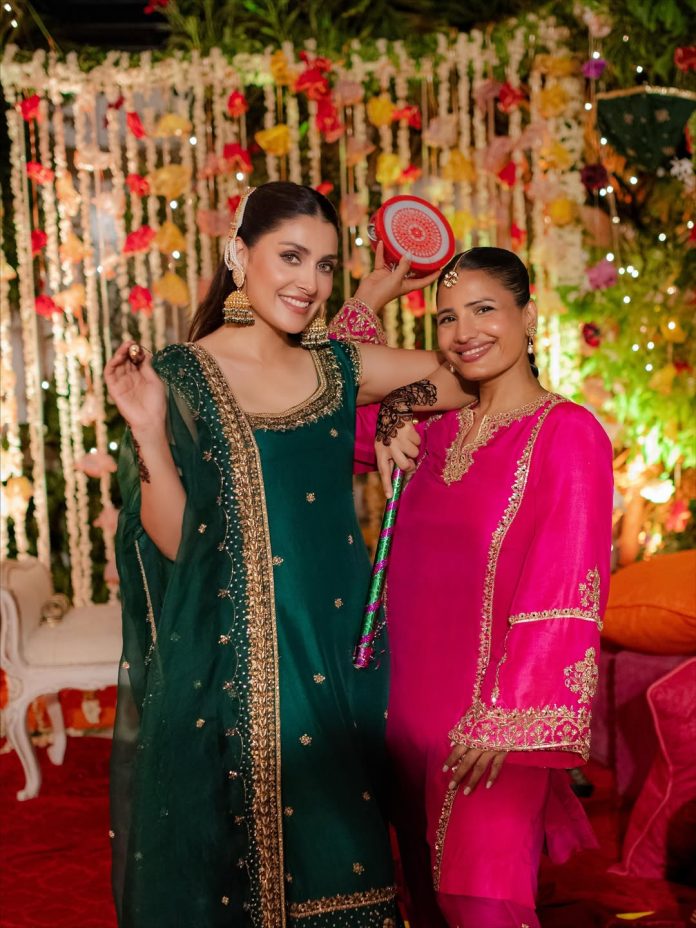 Ayeza Khan Shares Beautiful Clicks From Brother's Mehendi | Reviewit.pk
