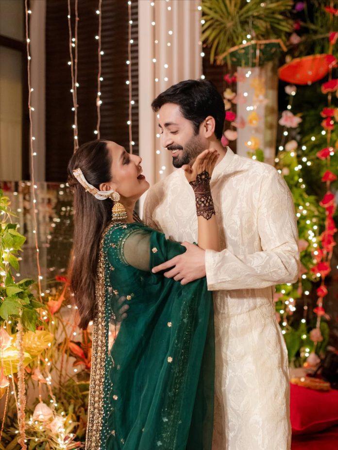 Ayeza Khan Shares Beautiful Clicks From Brother's Mehendi | Reviewit.pk
