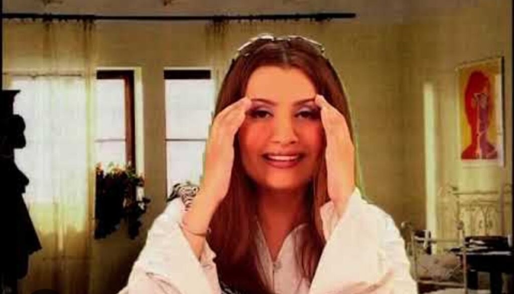 Who is Nudrat Aapa From Jama Taqseem | Reviewit.pk